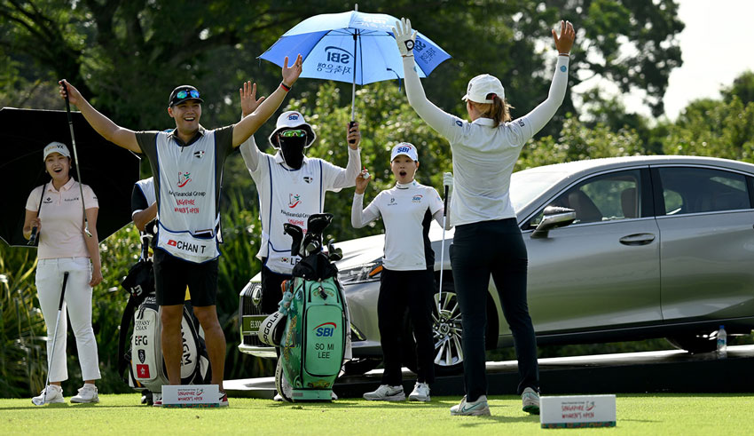 Friday AM Action – Singapore Women’s Open